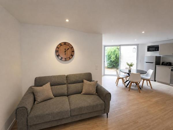 Appartement De Charme Avec Extérieur - Cholet