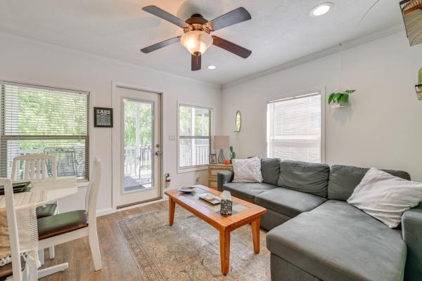 Pool & Lake Access! Sherrills Ford Tiny Home - Denver, NC