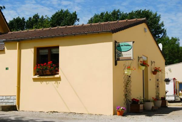 Gîte Des Peupliers, Gîte à La Ferme - Licques