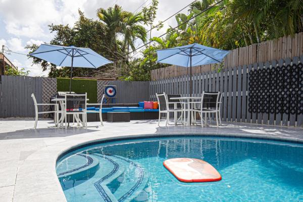 Spacious 5-bedroom House With Pool In North Miami - Miramar, FL
