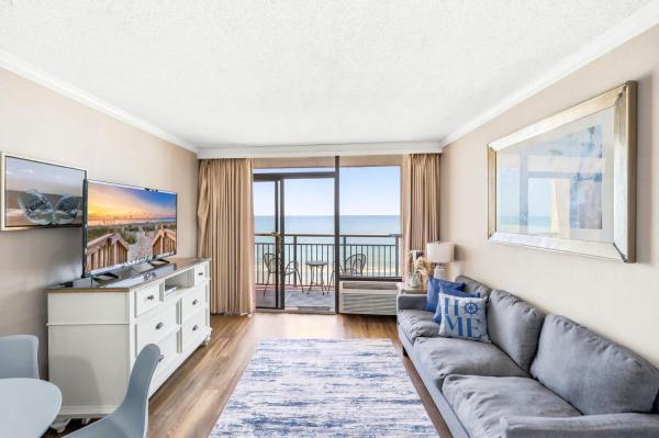 Shore Beats Working Oceanfront Resort Suite - Myrtle Beach, SC
