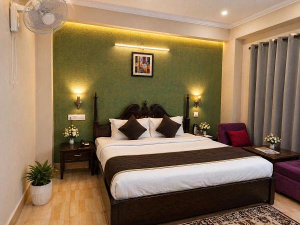 Aachman Regency Shimla Mallroad - Shimla