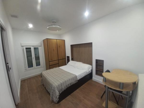 Casa Plaza Profesor Lopez Neyra - Córdoba