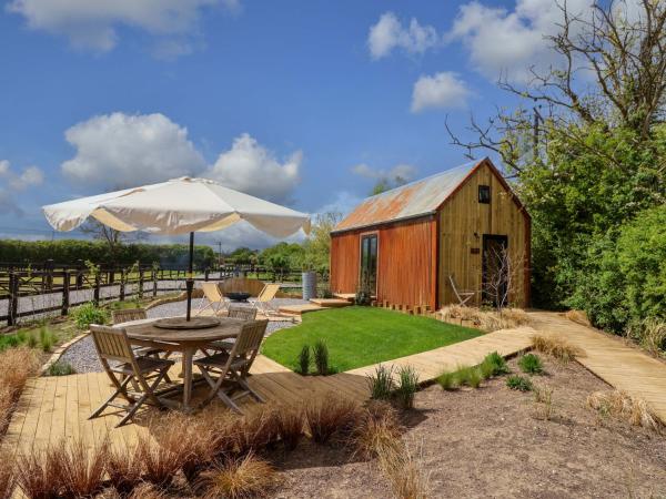 Rustwood Manor - Somerford Keynes