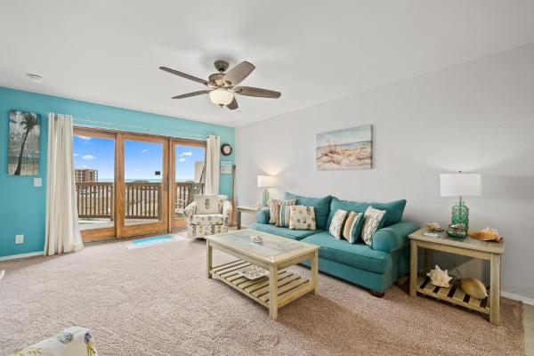 La Mirage 323 - Port Aransas, TX
