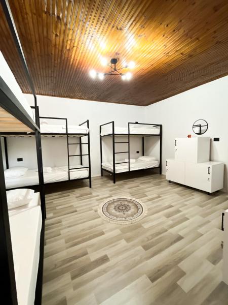 Hub 1001 Berat Hostel - Berat