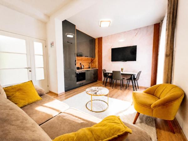 Dom B Apartments - Montenegro