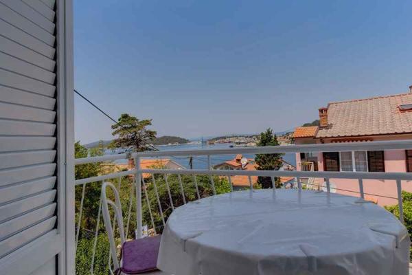 Apartments Near Beach In Mali Losinj 15032 - Lussinpiccolo