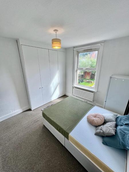 Kelly Lp - Fulham