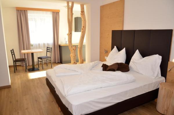 Guesthouse Dolomiten - Coredo