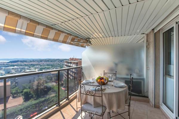 2 Bedrooms Apt - Sea View & Swimming Pool - Happy Rentals - Nizza