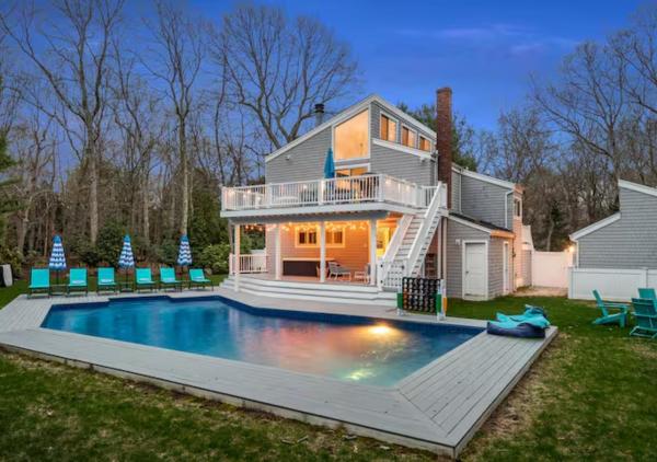 Pinkwood Playhouse, Pool, Golfsim, Hottub, Movie, Games, Firepit, Dogs - Wölffer Estate Vineyard, Sagaponack