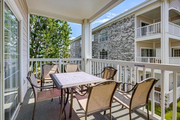 Pool Access! Myrtlewood Villas Golf Escape - Myrtle Beach, SC