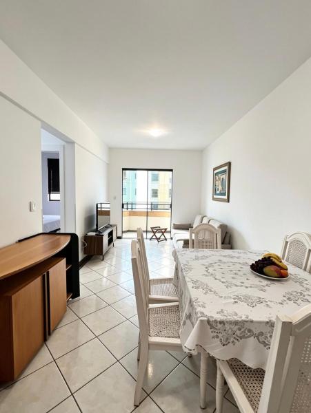 Apto. 2dorm, Centro Bc, 500m Mar - And402 - Balneário Camboriú