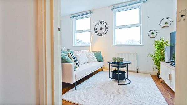 Stylish 2-bed Flat In The Heart Of Bermondsey With Free Parking - Bromley