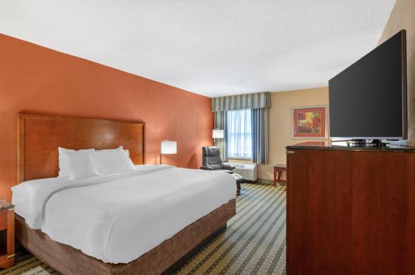 Best Western Plus Inn At Valley View - Roanoke, VA