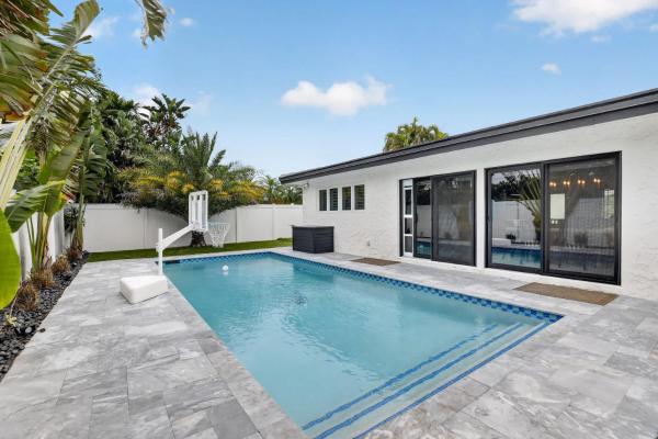 Imperial Point Villa With Pool - Fort Lauderdale