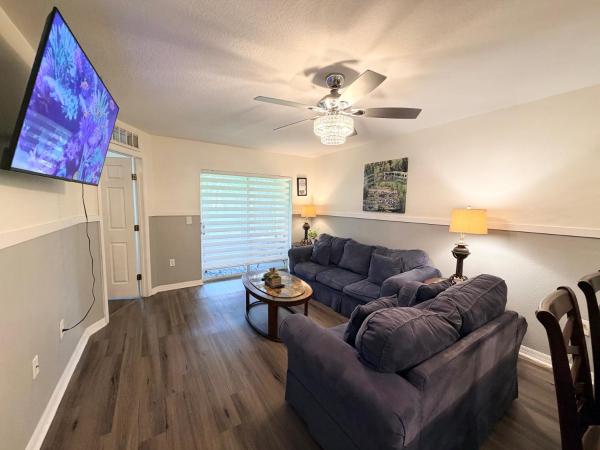 Disney Kissimmee Condo - Kissimmee, FL