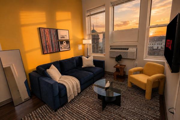Downtown 2br Stay 4 Min To Milwaukee Public Market - Milwaukee
