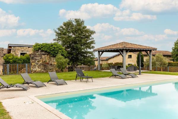 Domaine Canteloup Vignes Et Piscine - Nouvelle-Aquitaine