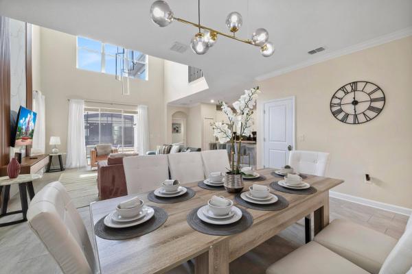 4164 Enchanting 5br Home At Storey Lake - Kissimmee, FL