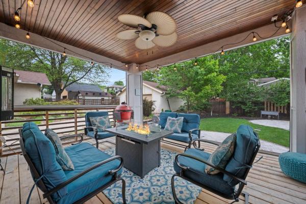 Casa Roja - Eden Prairie, MN