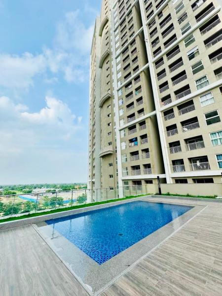Corporate Skyline Tower 2bhk With Ac, Wifi, Pool, Gym By Imperia Stays - Ahmedabad