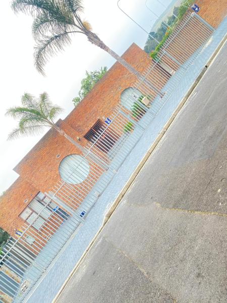 Bellville Queens And Kings Guest House - Western Cape