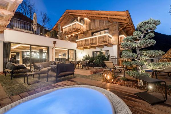 Hotel Montchalet - Val Gardena