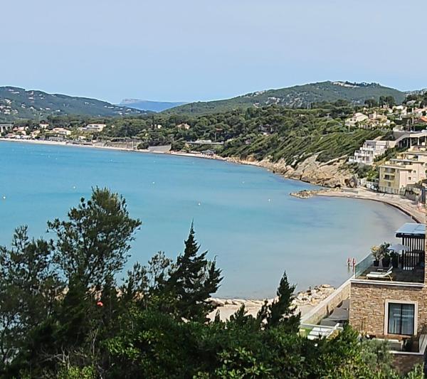 Petite Maison Confortable Pour 4 à 5 Personnes - Saint-Cyr-sur-Mer