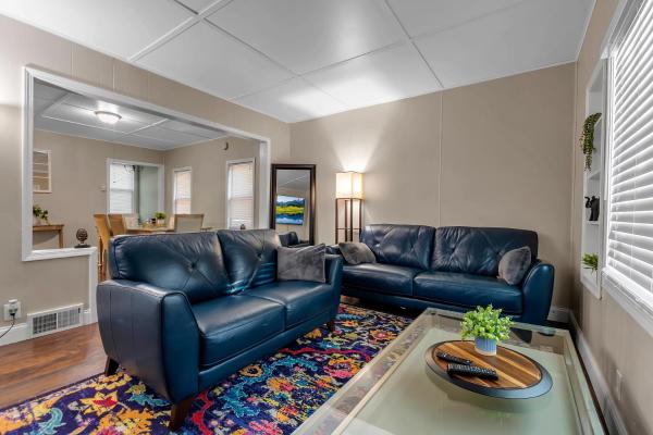 Cozy 3br Family Home-8 Min To Niagara Falls - Niagara Falls, NY