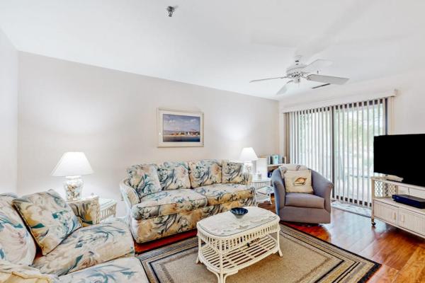 Spring Lake --- 20784 East Dr Unit 503 - Dewey Beach, DE