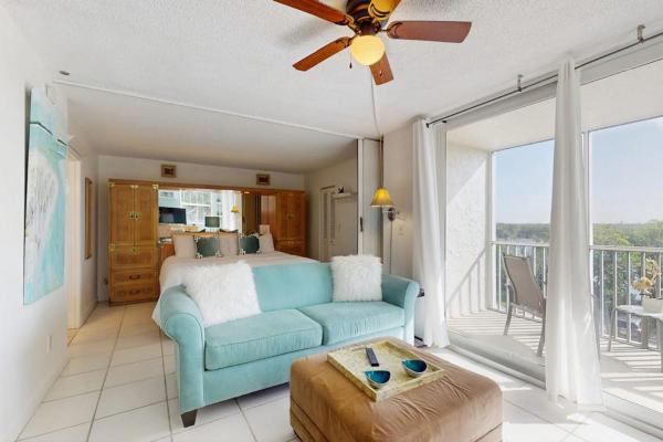 Bonita Hideaway - Bonita Springs, FL