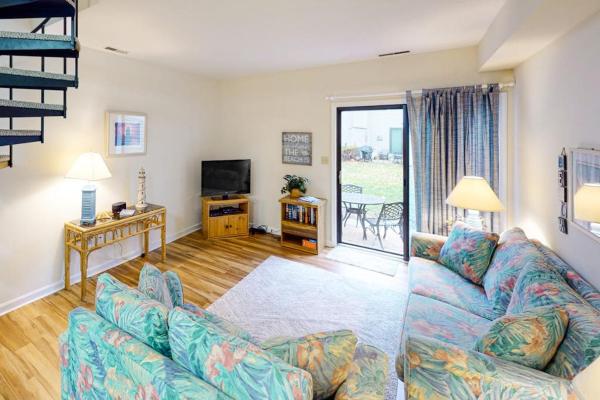 Sea Pines -- 26 Sea Pines Village - Bethany Beach, DE
