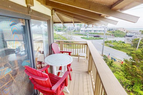 The Pagoda Perch - North Truro, MA
