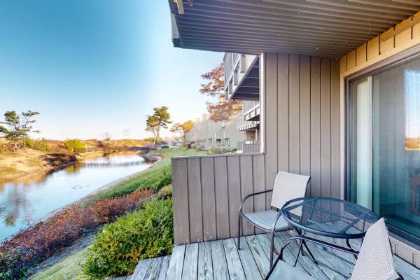 Gentle Winds 9 10 - Glen Arbor, MI