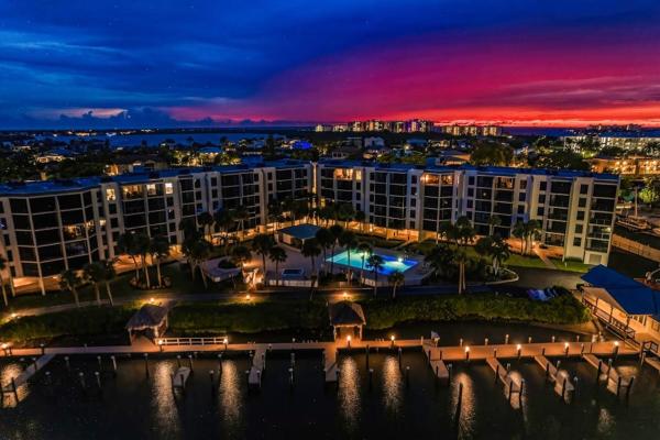 Island Whispers Hideaway - Marco Island, FL