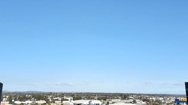 Twin King Ensuites Apartment With Double Sofa Bed Apartment At M-city Shopping Center, Clayton 3168 - Exclusive Private Sky Mountain View To Dandenong Ranges - Free Parking, Fast Wifi, Coffee Tea And Amenities - Dandenong