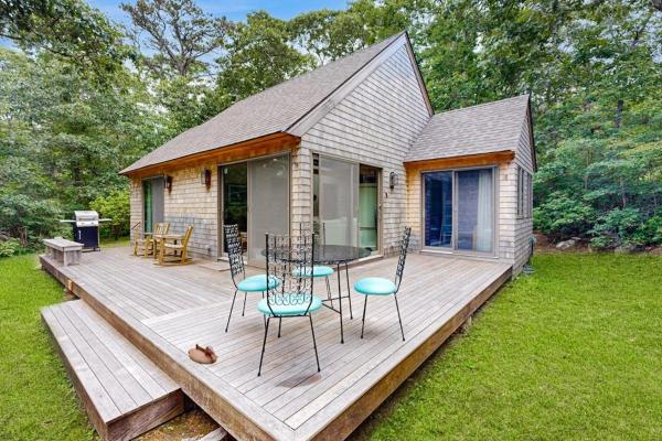 Chilmark Guest House - Massachusetts