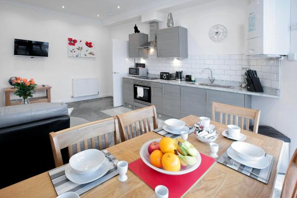 Austens Apartments - Shaldon