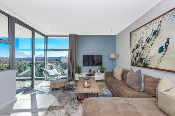 Stunning 2 Bedroom Apartment In Rosebank - Randburg