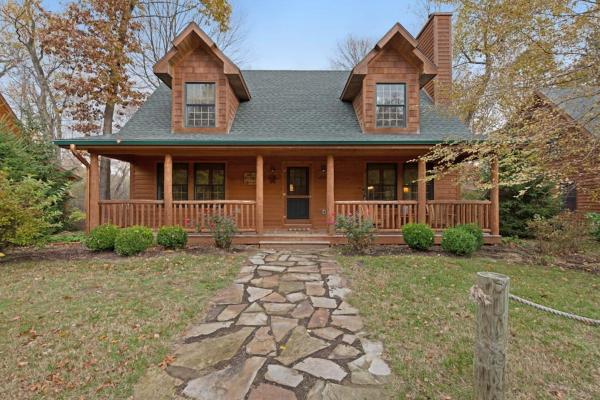 Kingfisher Cove Cabin 2 - Michigan