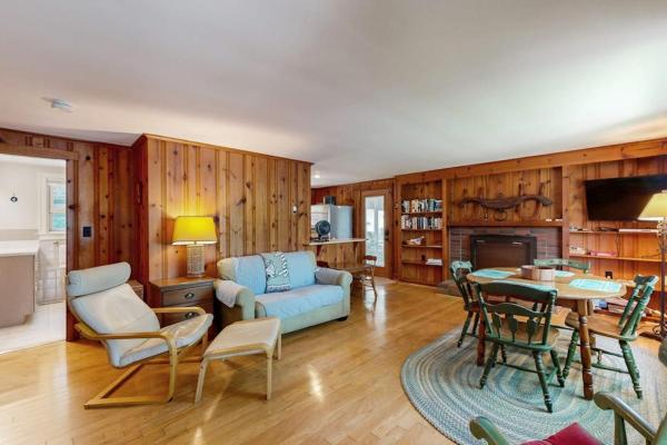 Pickerel Cove Cottage - Falmouth, MA