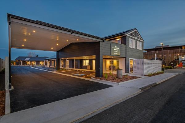 The Stables Motel - Bulls