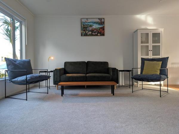 Bright Modern Townhouse At Kingsland With Deck And Garage - Riverhead