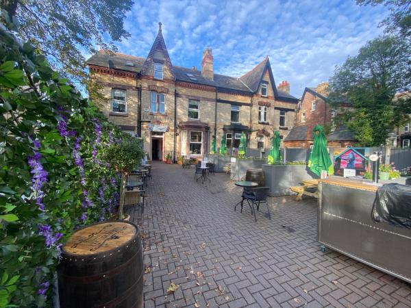 Hotel Tia - Wirral