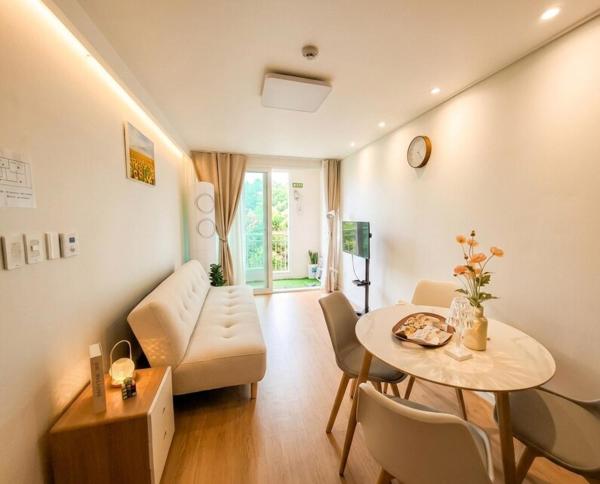 Jeonju Station 5 Minutes Local Eateries Lakeside Walks Great Value Warm Jeonju - Jeonju
