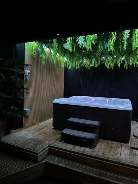 Manchester Luxe Retreat - Stockport
