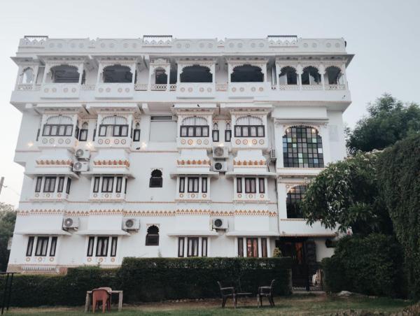 Hotel Sargam Sadan - Gujarat