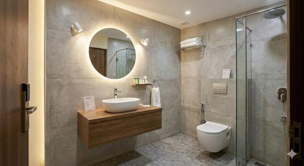 Hotel Urban Blue & Banquet Near Corporate Sec 144 - Noida